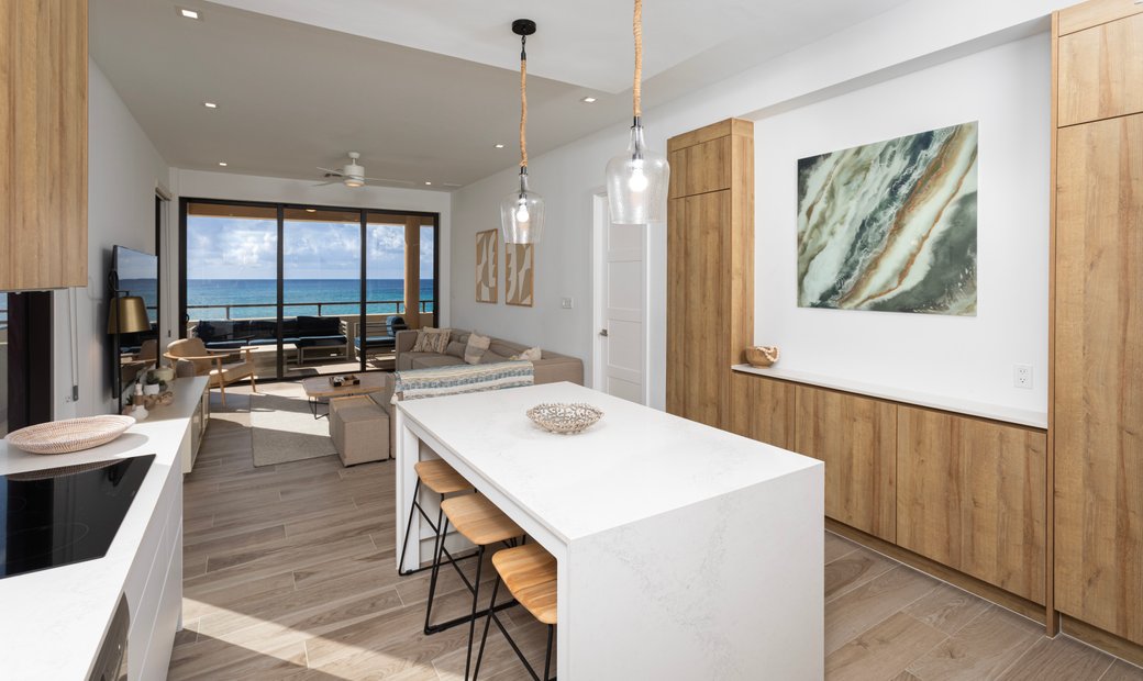 Expansive Oceanfront Condo With Epic In West Bay, West Bay, Cayman ...