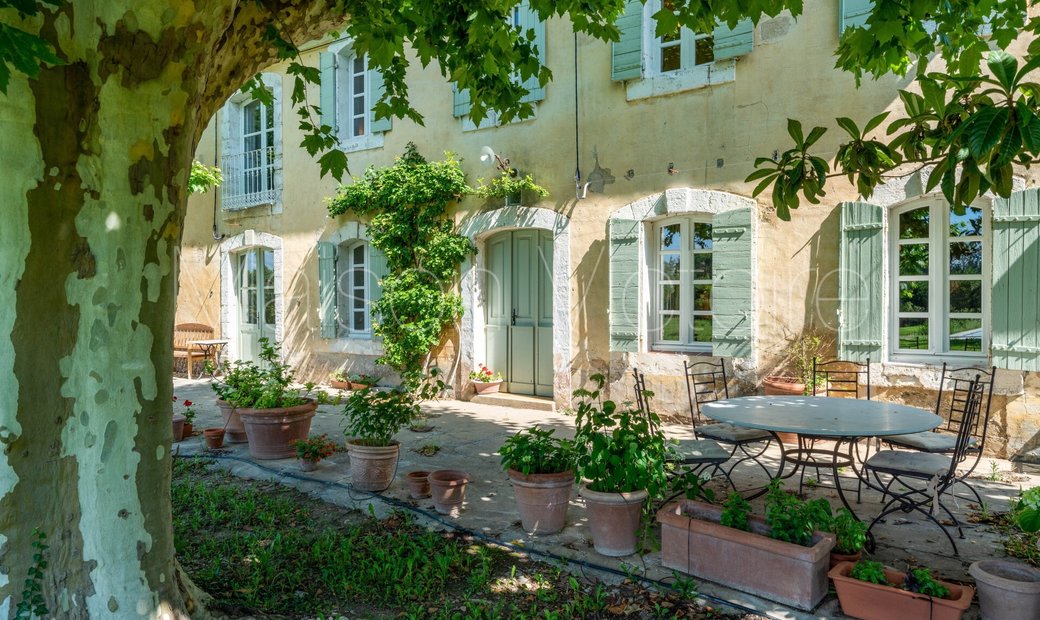 Renovated Bastide In L'isle Sur La Sorgue, Provence Alpes Côte D'azur ...