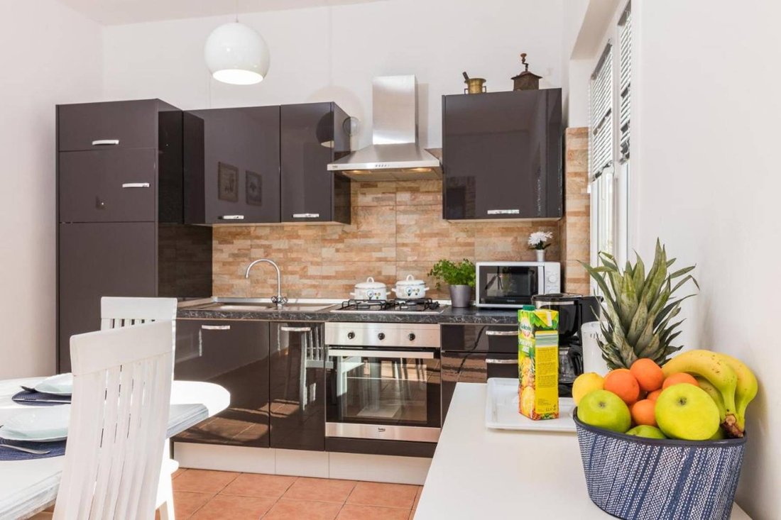 Medulin, Pomer, One Story House With An In Pomer, Istria County ...