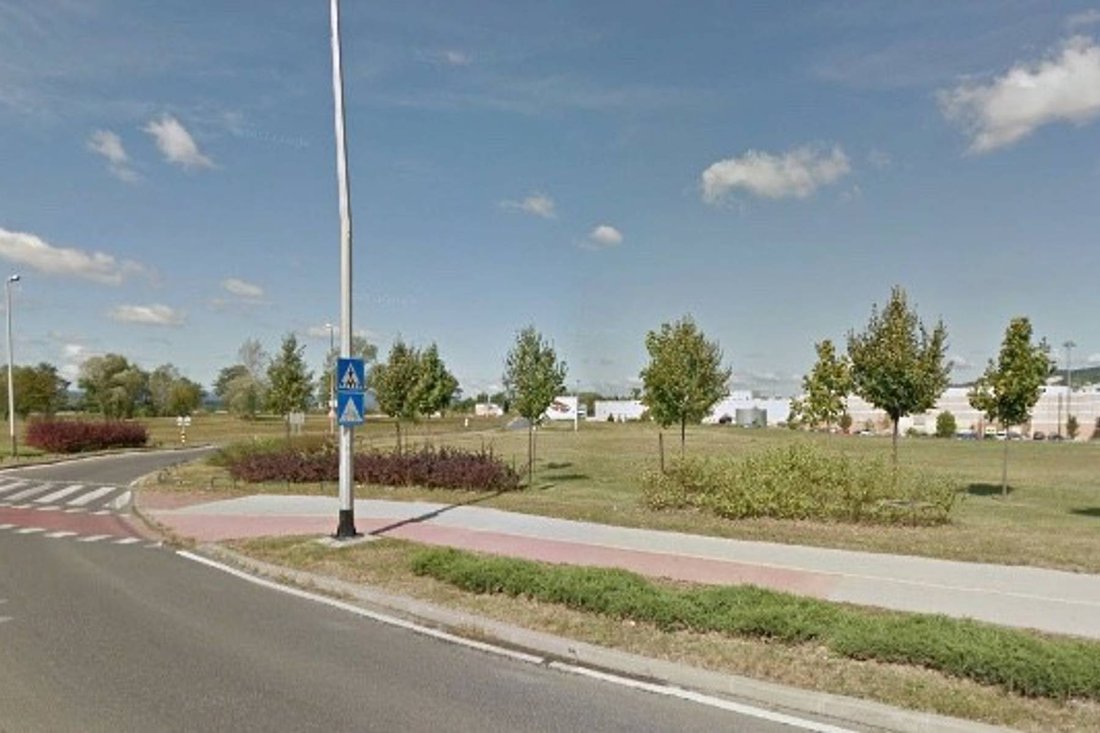 Jankomir, Entrance To Zagreb, Land Plot 39.000 M2 In Zagreb, Croatia ...