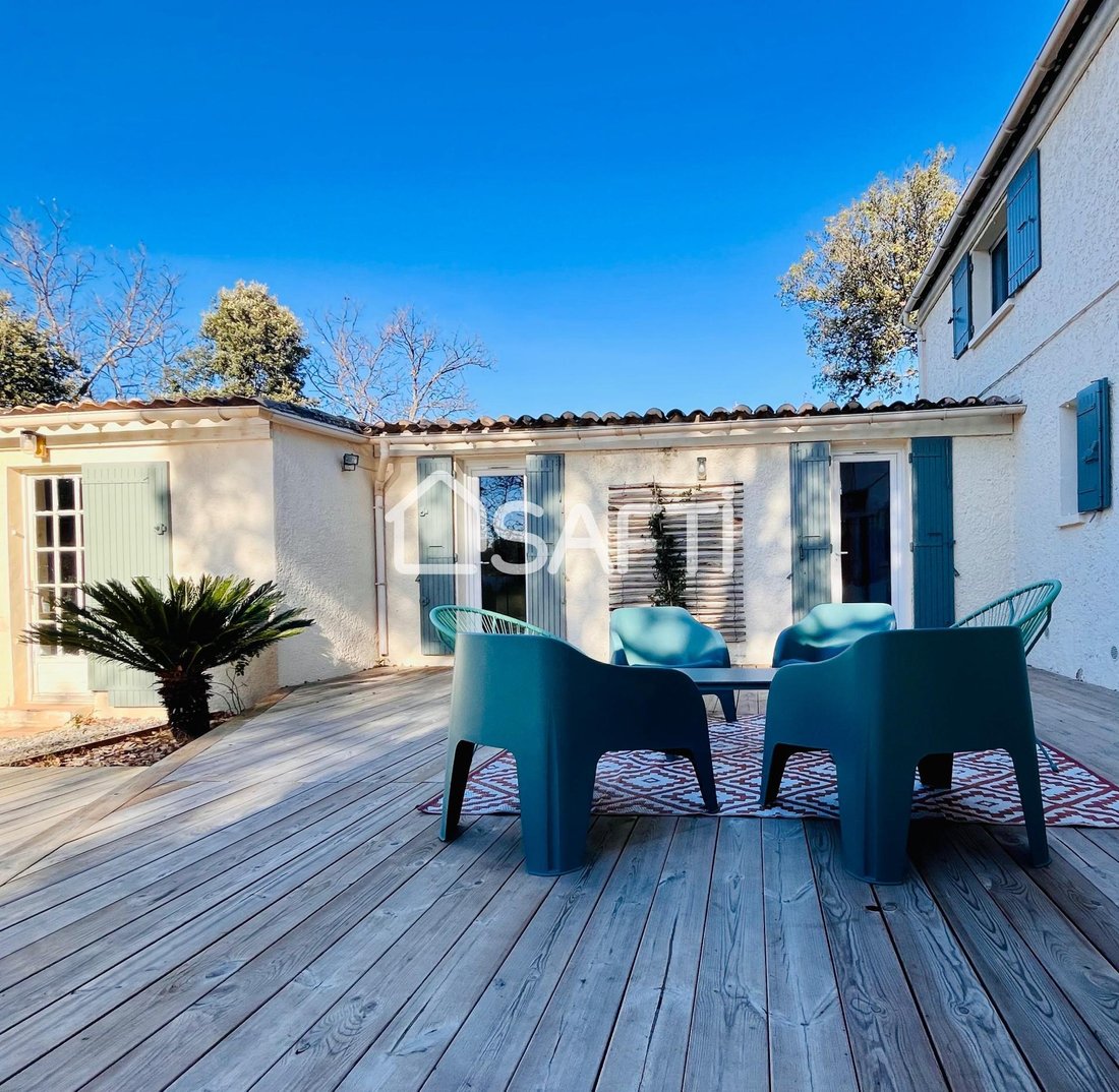 Villa 6 P Avec Piscine In Saint Didier, Provence Alpes Côte D'azur ...