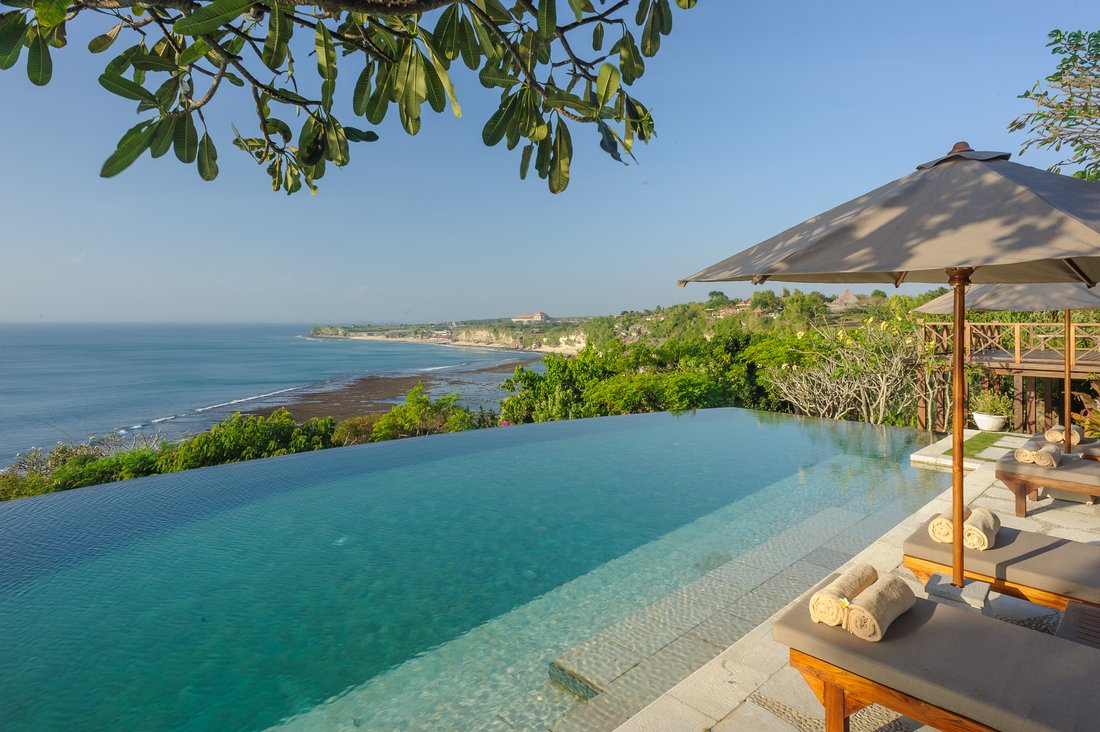 Bali’s Most Iconic Cliff Top Freehold Villa In Bingin In Bali ...