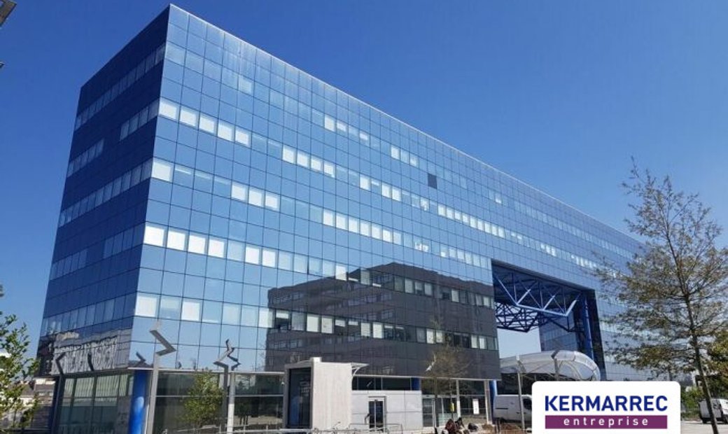 Rennes Bureau In Rennes, Brittany, France For Rent (13846466)