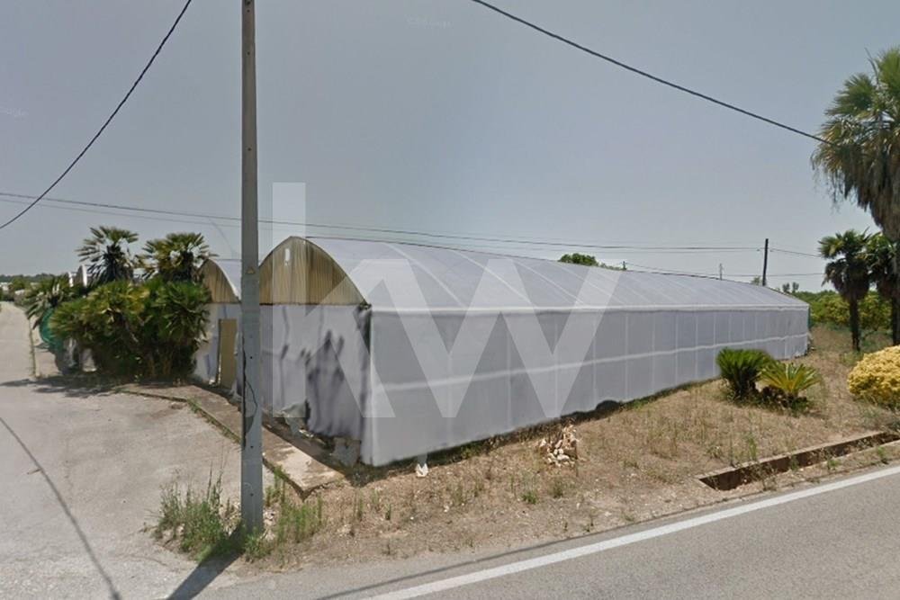 The Land Has An Urban Area Of 200m2 And Consists Of In Lagoa, Algarve ...