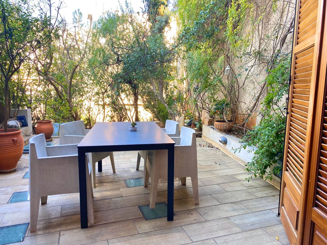 Athens Elegance: Your Dream Townhouse Awaits In The Heart Of In Athens ...