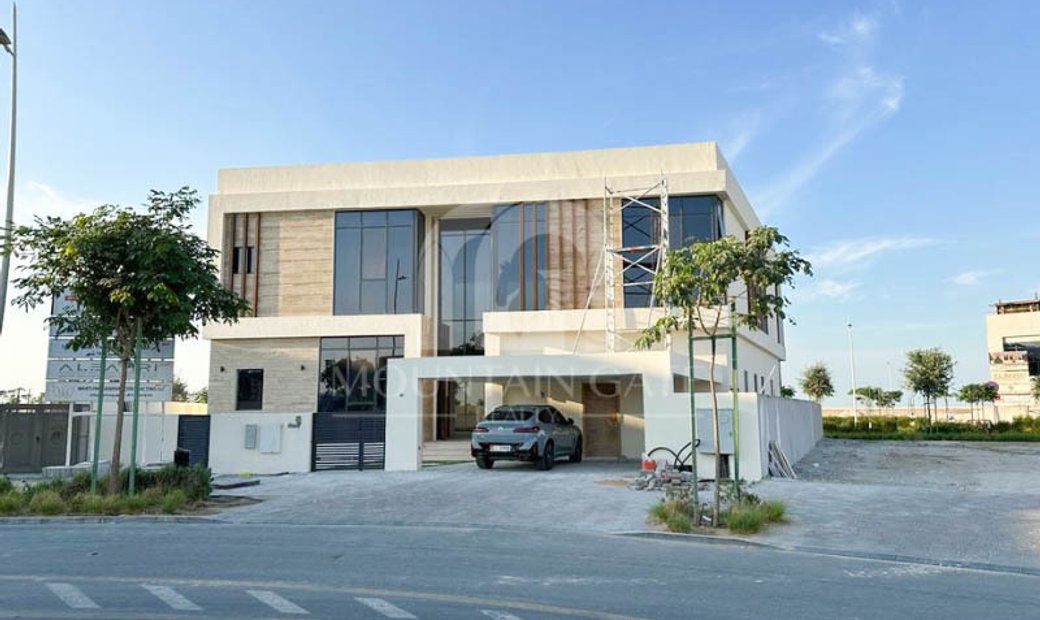 Super Deluxe Villa | Single Row In Abu Dhabi, Abu Dhabi, United Arab ...