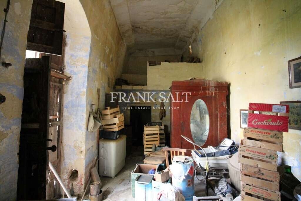 Siggiewi, Unconverted House Of Character In Siggiewi, Malta For Sale ...
