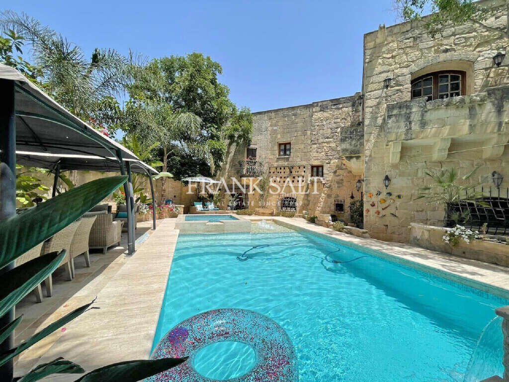 Siggiewi, Converted House Of Character In Siggiewi, Malta For Sale ...