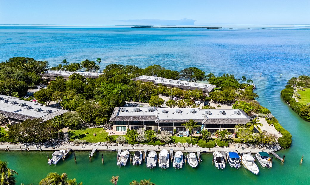 Buttonwood Bay Condominium In Key Largo, Florida, United States For ...