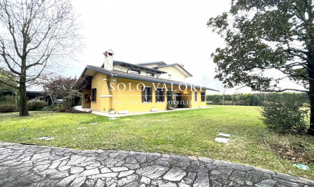Single Villa – Resana District Ref. C275 In Resana, Veneto, Italy For ...