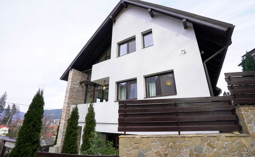 Luxury mountain view homes for sale in Bușteni, Prahova, Romania ...