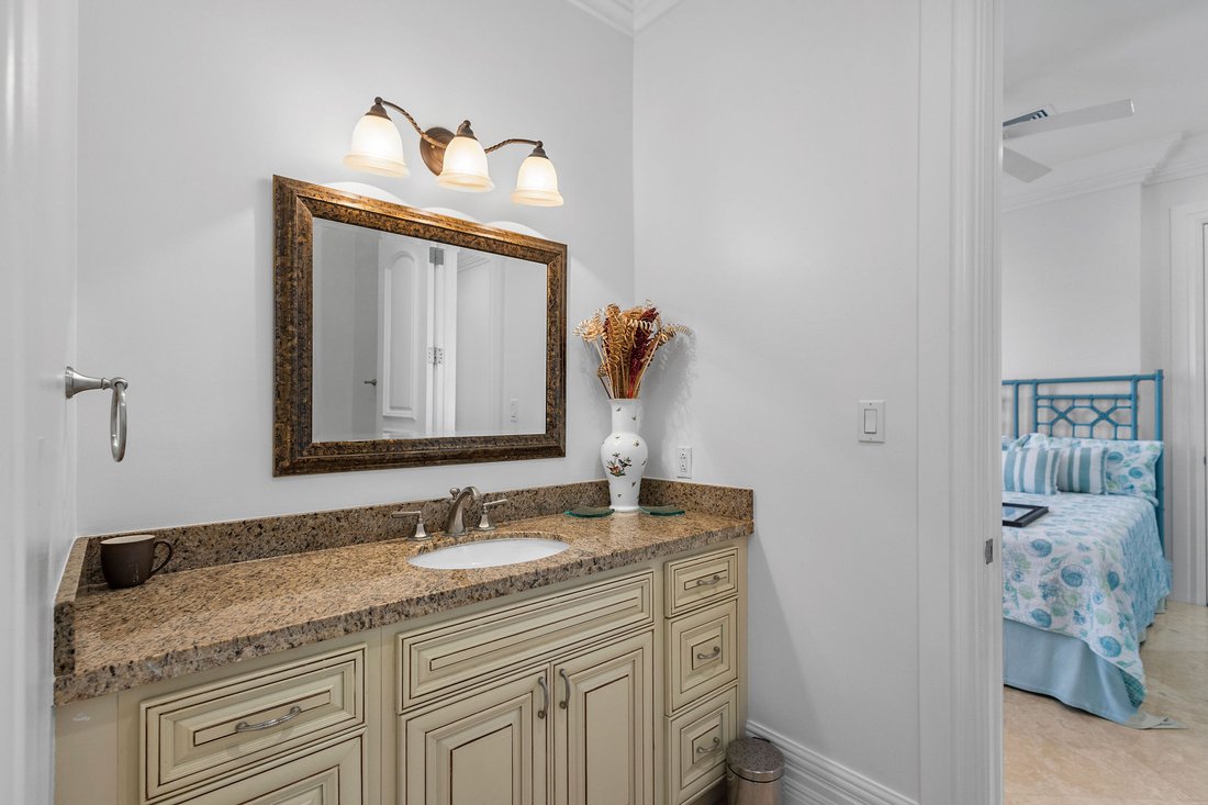 3 Bedroom Ocean View Condo On Paradise In Nassau, New Providence, The ...