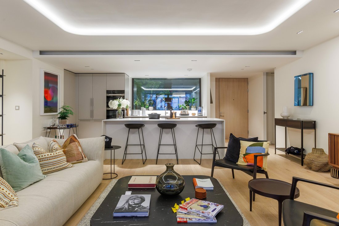 Marylebone Square, Moxon Street, London, W1 U In London, England ...