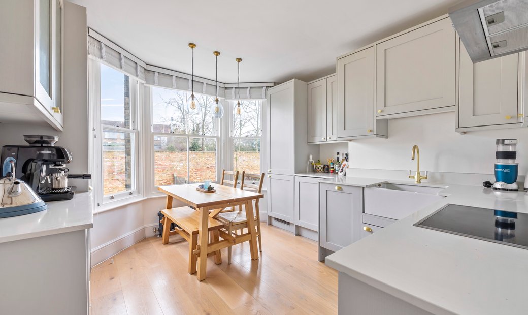 Holmdale Road, West Hampstead, London Nw6 In London, England, United ...