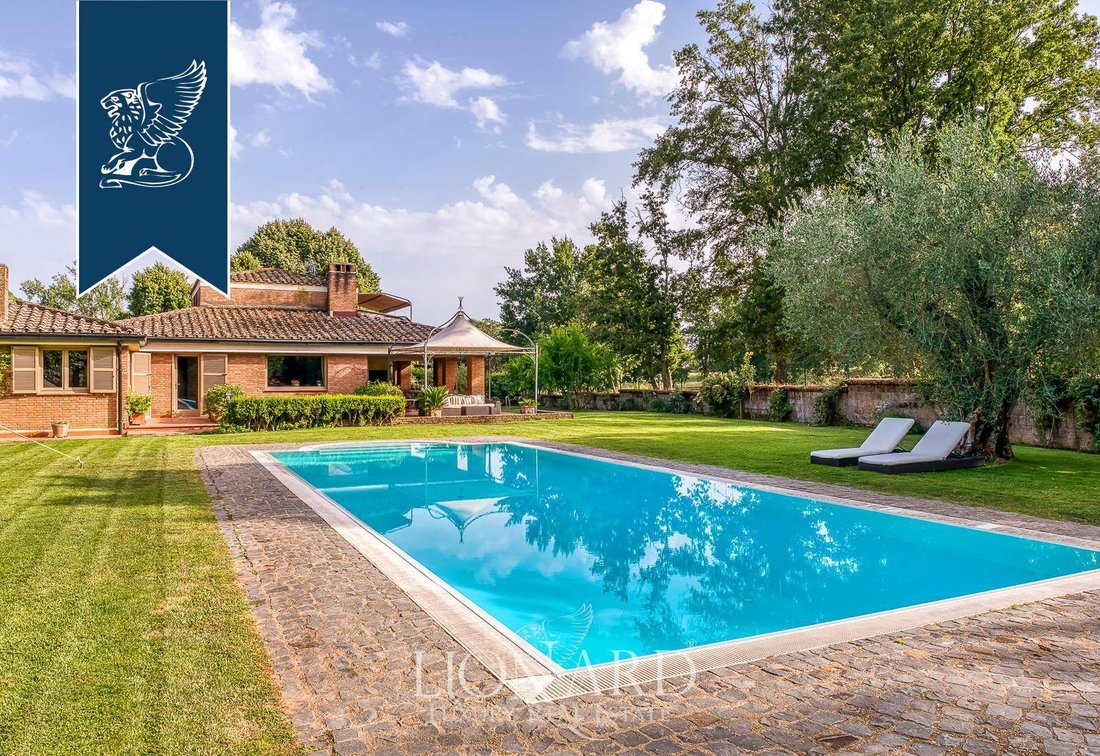 Stunning Villa With Pool In Rome's Olgiata Area In Rome, Lazio, Italy ...