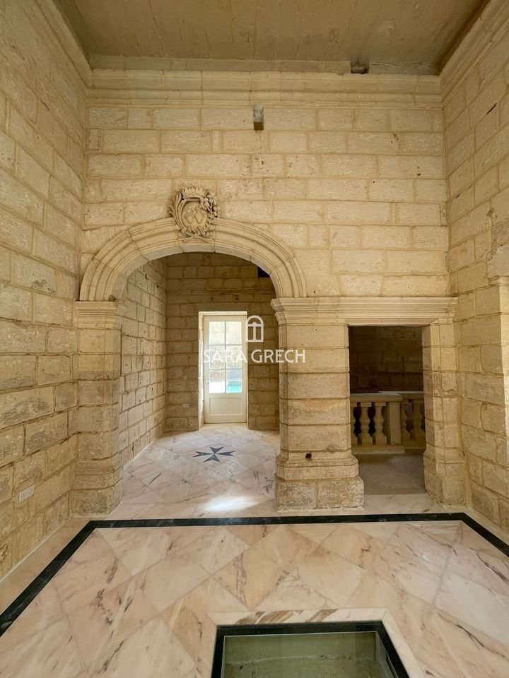Palazzo In Zabbar | South In ħaż żabbar, Malta For Sale (13893427)