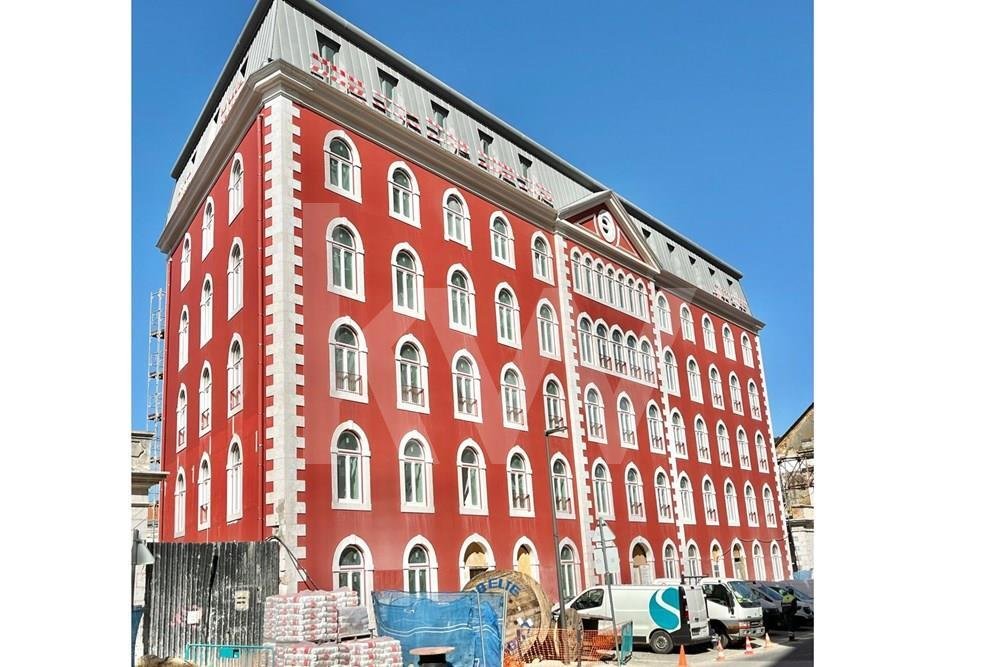 Beato Quarter 4 Bedroom Apartments Duplex With Patio In In Beato ...