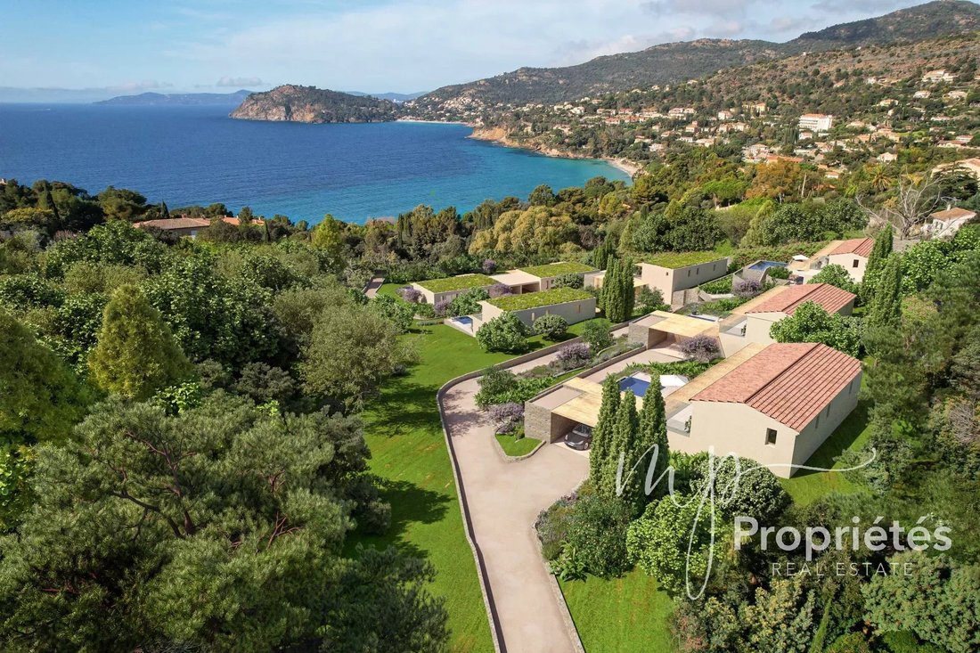 Rayol Canadel Sea In Rayol Canadel Sur Mer, Provence Alpes Côte D'azur ...
