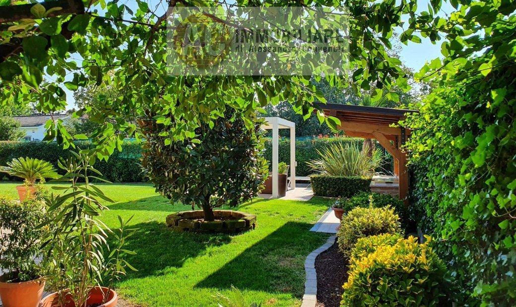 Villa O Villino Domenico Cimarosa 6 4 In Montale, Emilia Romagna, Italy ...