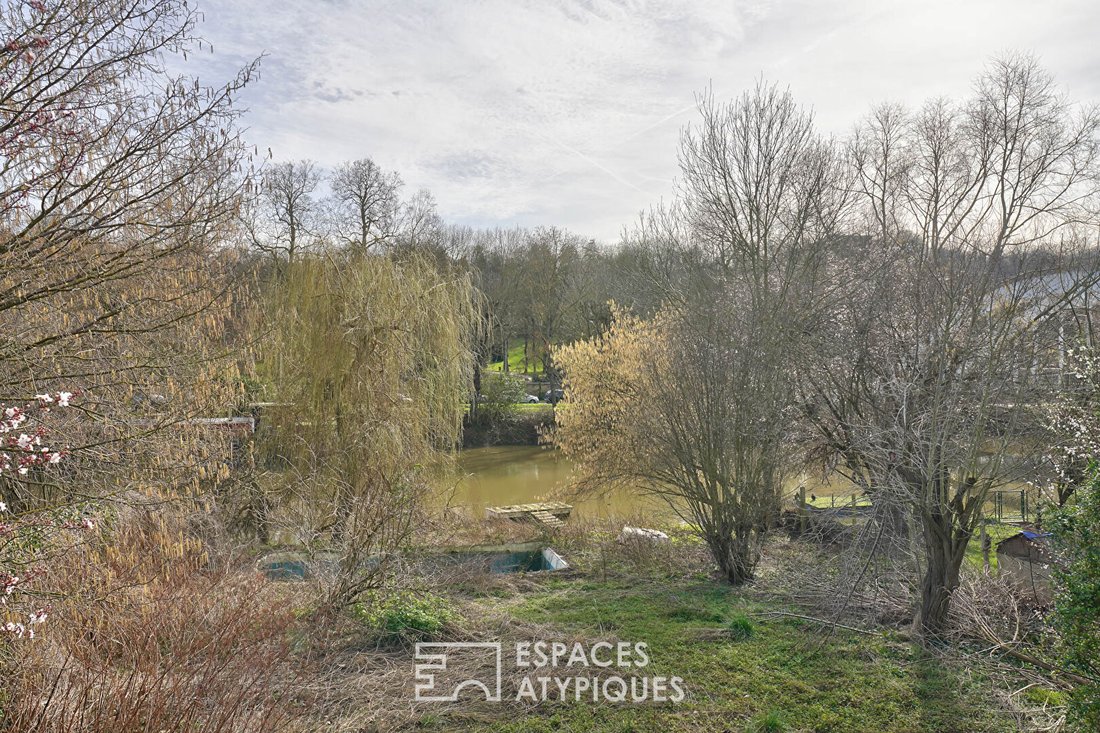Rare: Chalet House To Renovate On The Island In Poissy, île De France ...