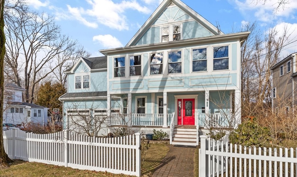 Classic Colonial With A Modern Twist In Lexington, Massachusetts ...