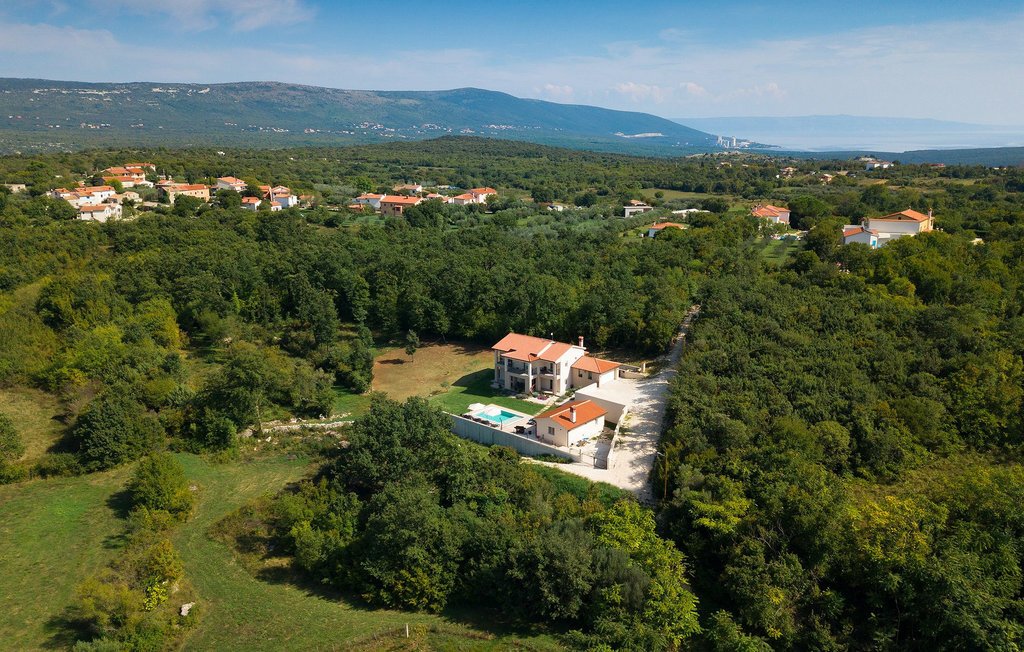 Pula House In Pula, Istria County, Croatia For Sale (13935922)