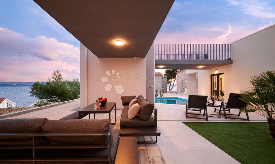 House Duće, Dugi Rat, 224m2 In Dugi Rat, Split Dalmatia County, Croatia For Sale (13931934)