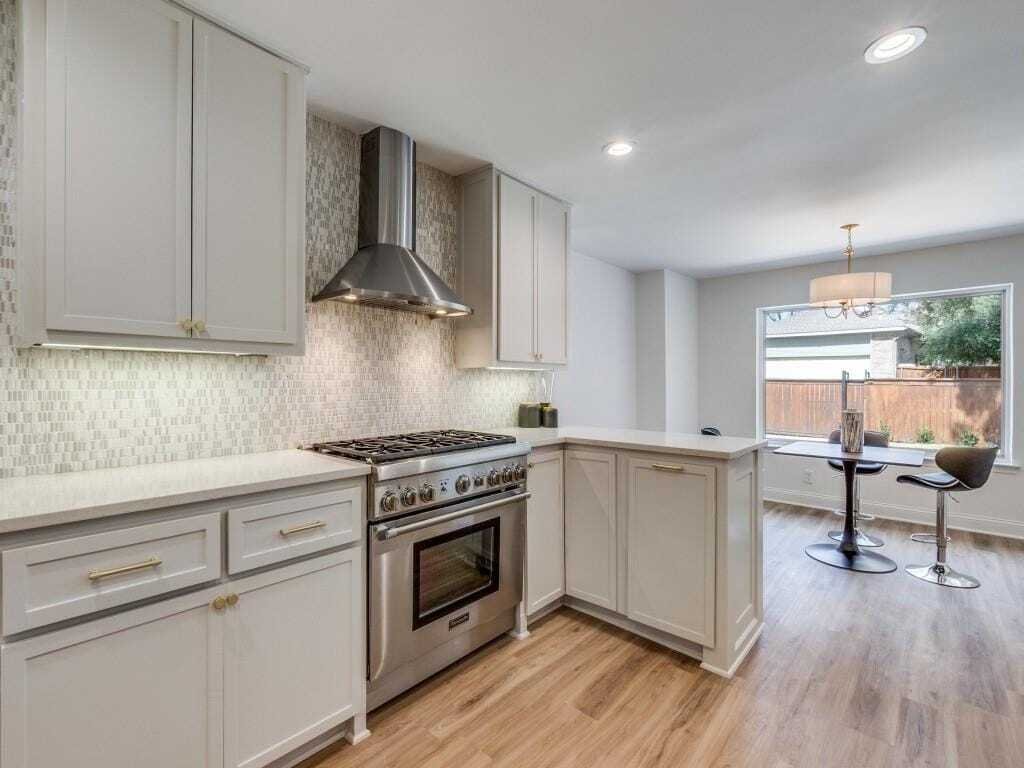 Super Nice One Story Ranch Home In Dallas, Texas, United States For ...