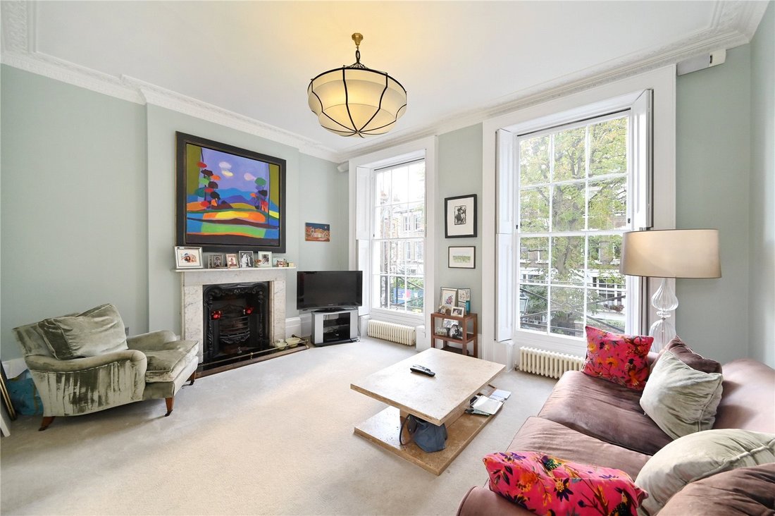 Gloucester Crescent, Primrose Hill, London In London, England, United ...