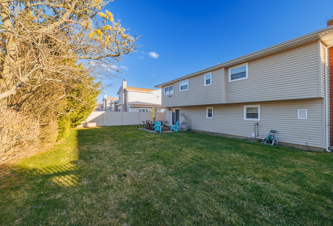 875 Marginal Road, Lido Beach, Ny, 11561 In Long Beach, New York ...