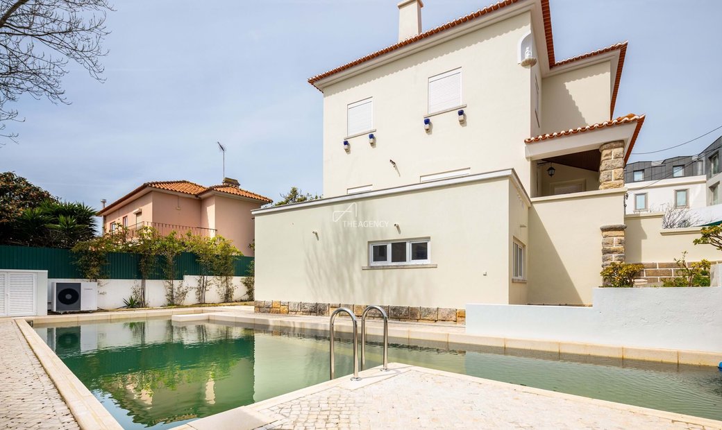 Exclusive Villa In The Center Of Parede, Cascais In Parede, Lisbon ...