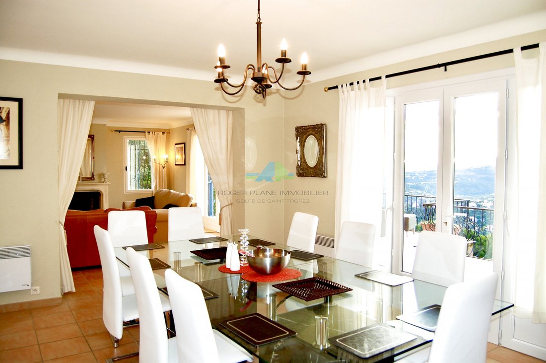 5 Bedroom Sea View In Roquebrune Sur Argens, Provence Alpes Côte D'azur ...