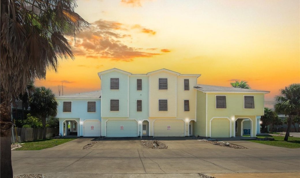 247 W Roberts Avenue 6 In Port Aransas, Texas, United States For Sale ...