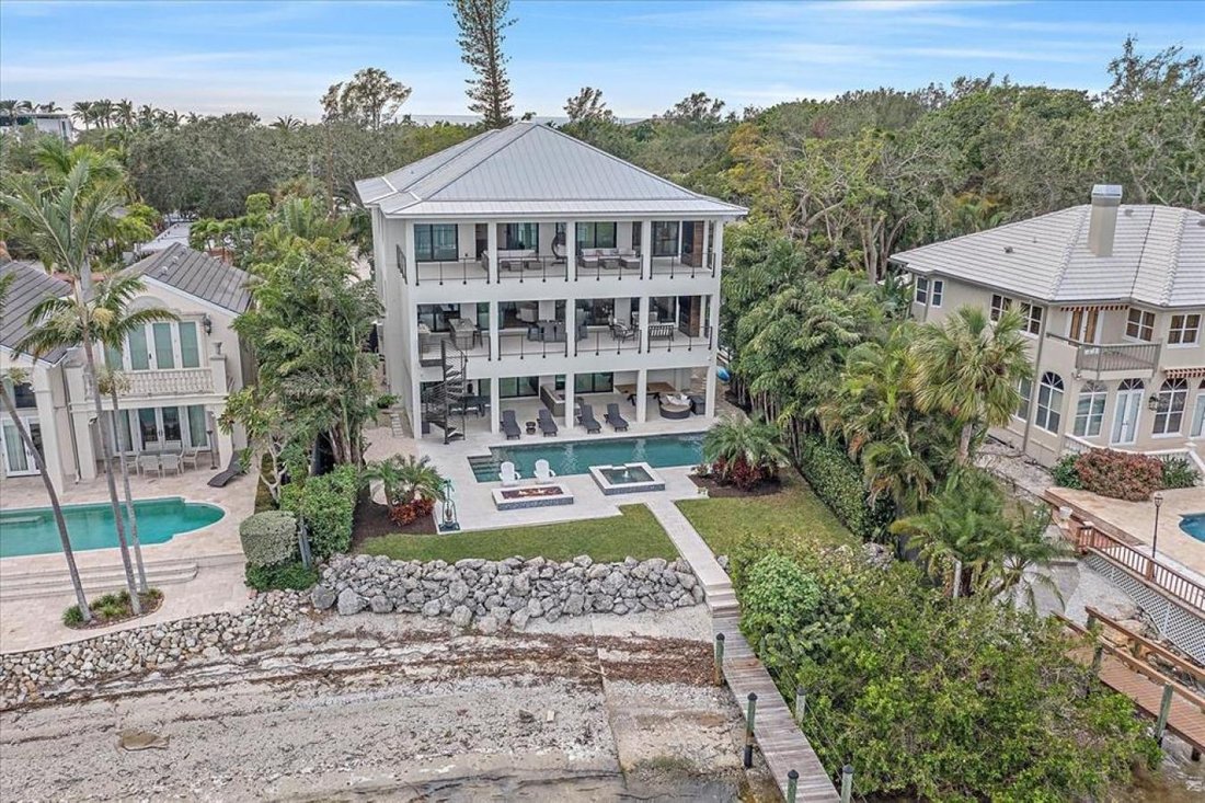 8201 Midnight Pass Road In Siesta Key, Florida, United States For Sale ...