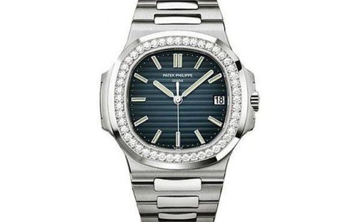 Watches - 830 Patek Philippe for sale on JamesEdition