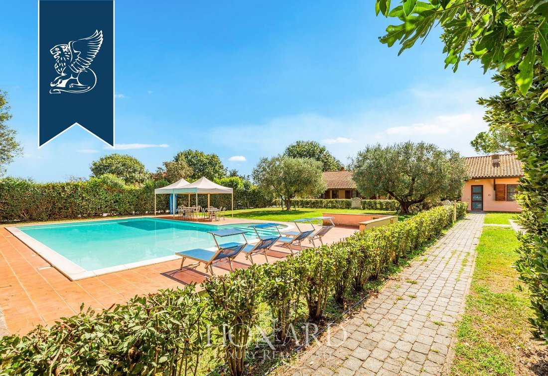 Stunning Agritourism Resort With A Pool In The Heart Of In Tuscany ...
