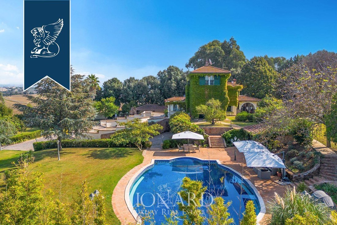 Luxury Villa With A Pool On The Exclusive Hills Of Rome In Rome, Lazio ...