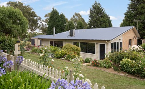 Luxury homes for sale in Meadow Flat, New South Wales, Australia ...