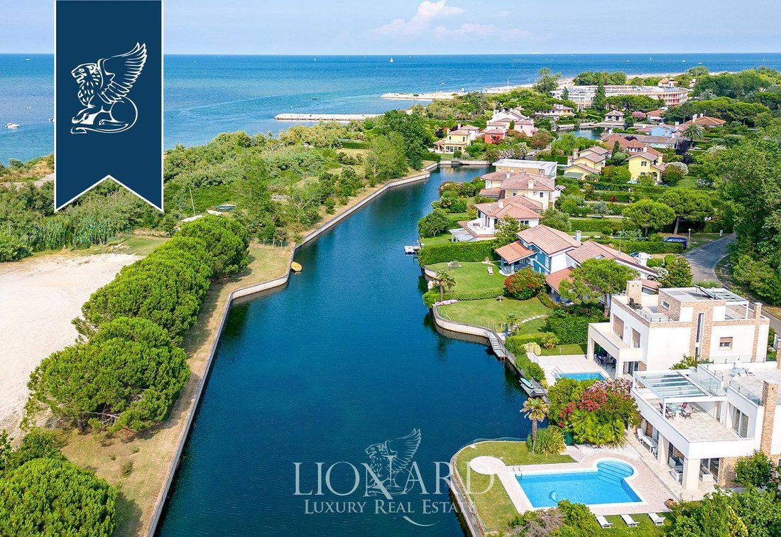 Waterfront Villa On The Idyllic Green Island In Isola Albarella, Veneto ...