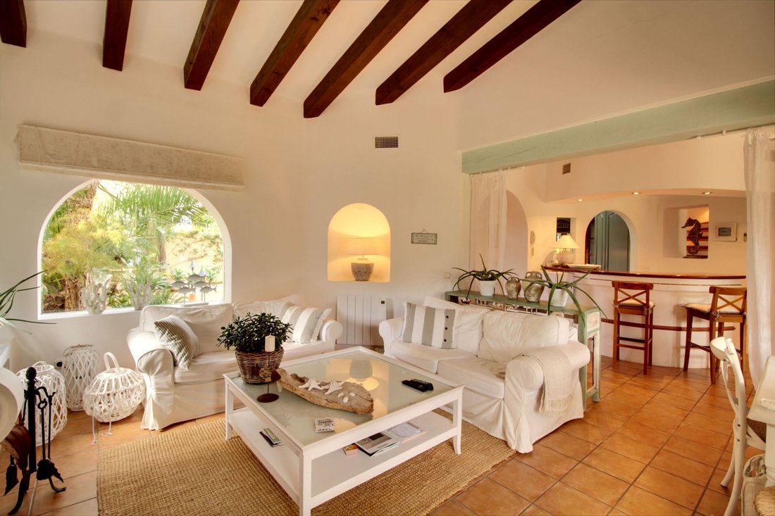 Santa Ponsa Villa In Galatzó, Balearic Islands, Spain For Sale (13977467)