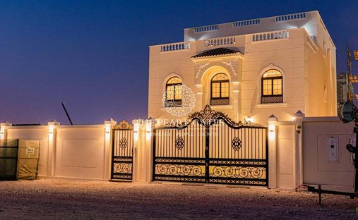 Luxury houses for sale in Nuaija, Doha, Doha, Qatar | JamesEdition