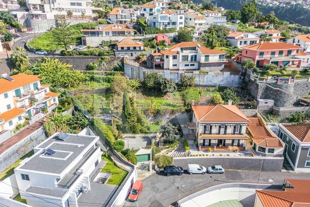 Moradia Tradicional T4 | Santa Luzia| Funchal In Funchal, Madeira ...