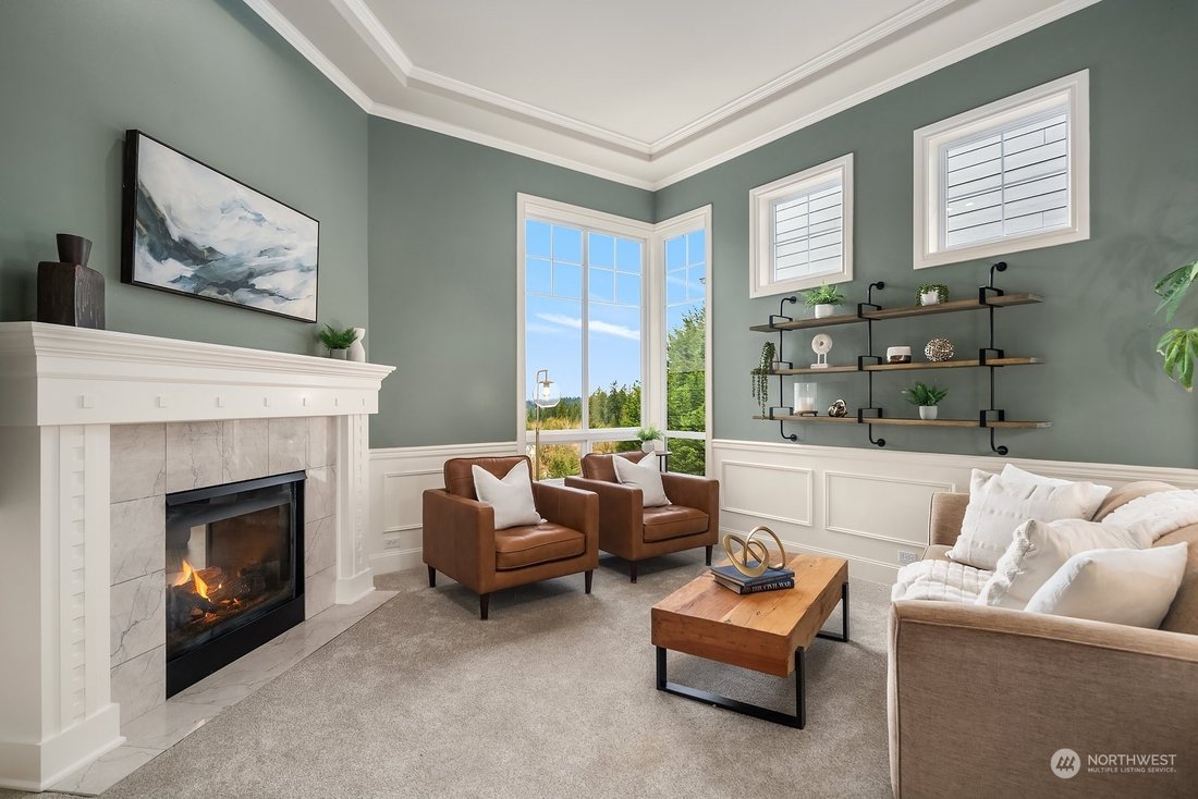 Light And Bright Edgemoor Family Home In Sammamish, Washington, United ...