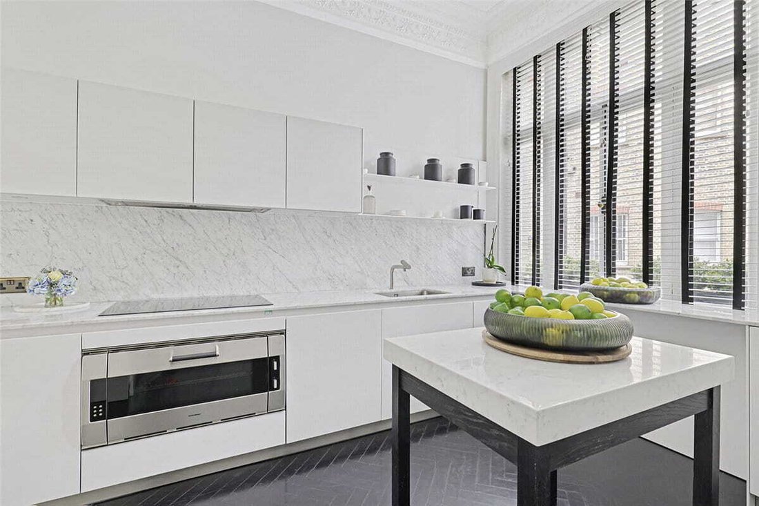 Pont Street, Knightsbridge Sw1 X In London, England, United Kingdom For ...