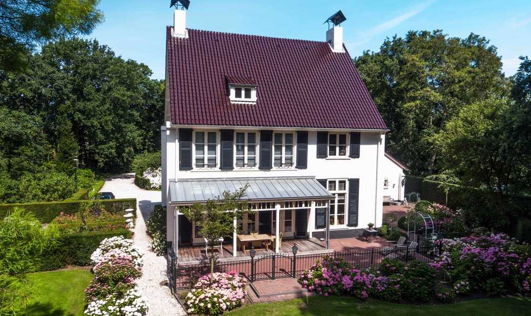 Luxueuze Villa "Huize Elsgeest" , In Voorhout, South Holland ...