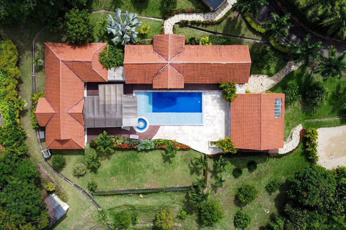 Anp006 Vacation Home In Apulo With Mountain View In Apulo, Colombia For ...