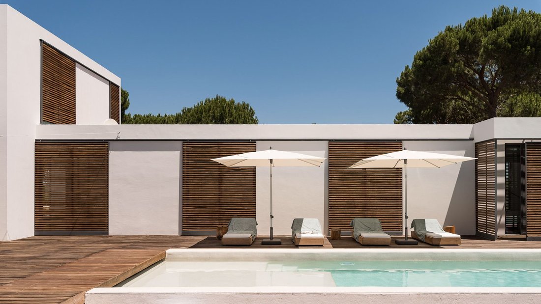 Com001 Modern House Surrounded By Pine Trees, In Comporta, Setubal ...