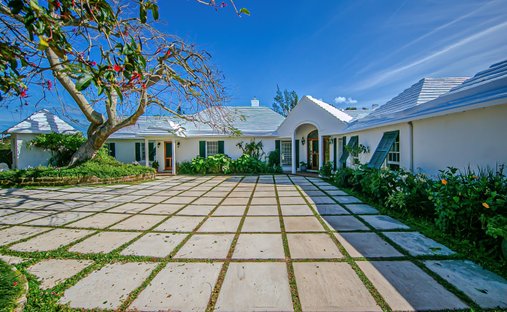 Luxury homes for sale in Bermuda | JamesEdition