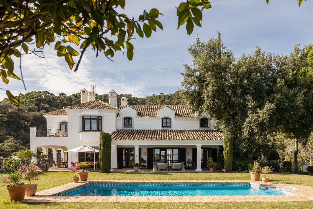 Villa In El Madroñal, Benahavis, Spain For Sale (13511596)