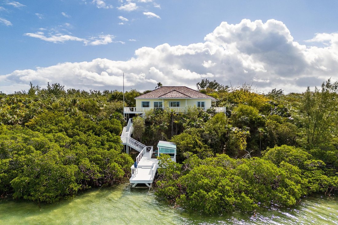 Windermere House In Windermere Island, Central Eleuthera, The Bahamas ...